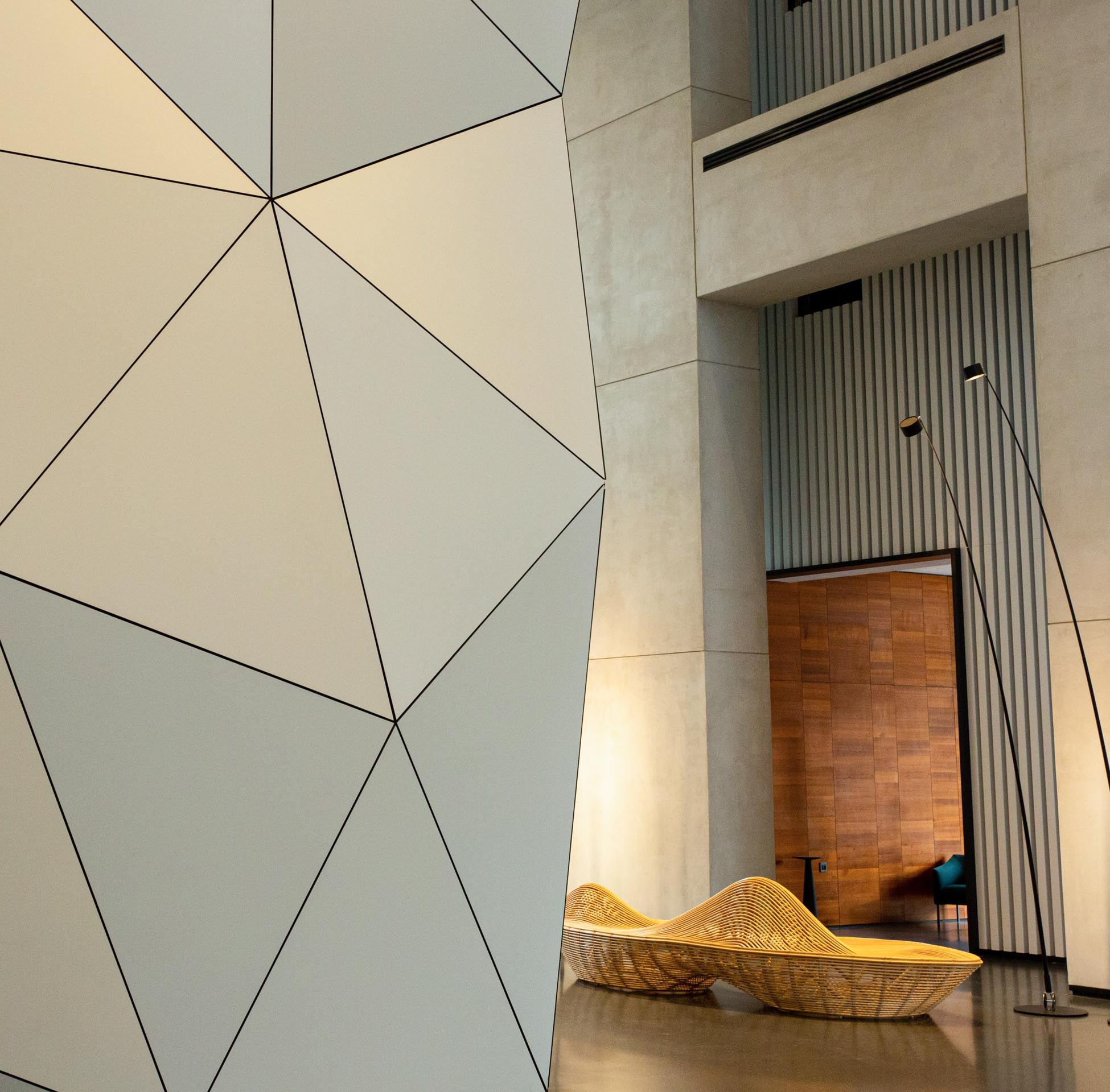 אודות החברה - HPL - חיפוי מבנים במערכות חיפוי בתלייה יבשה